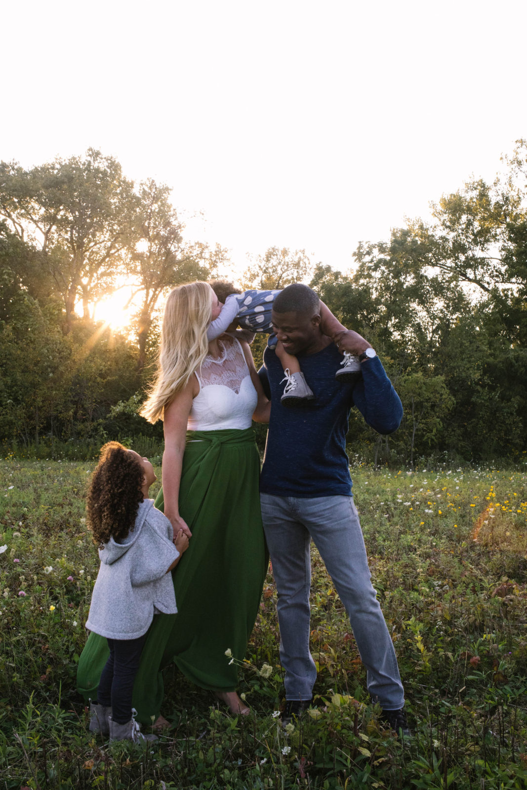 Gorgeous New Lenox Family Session | Chicago family lifestyle photograph
