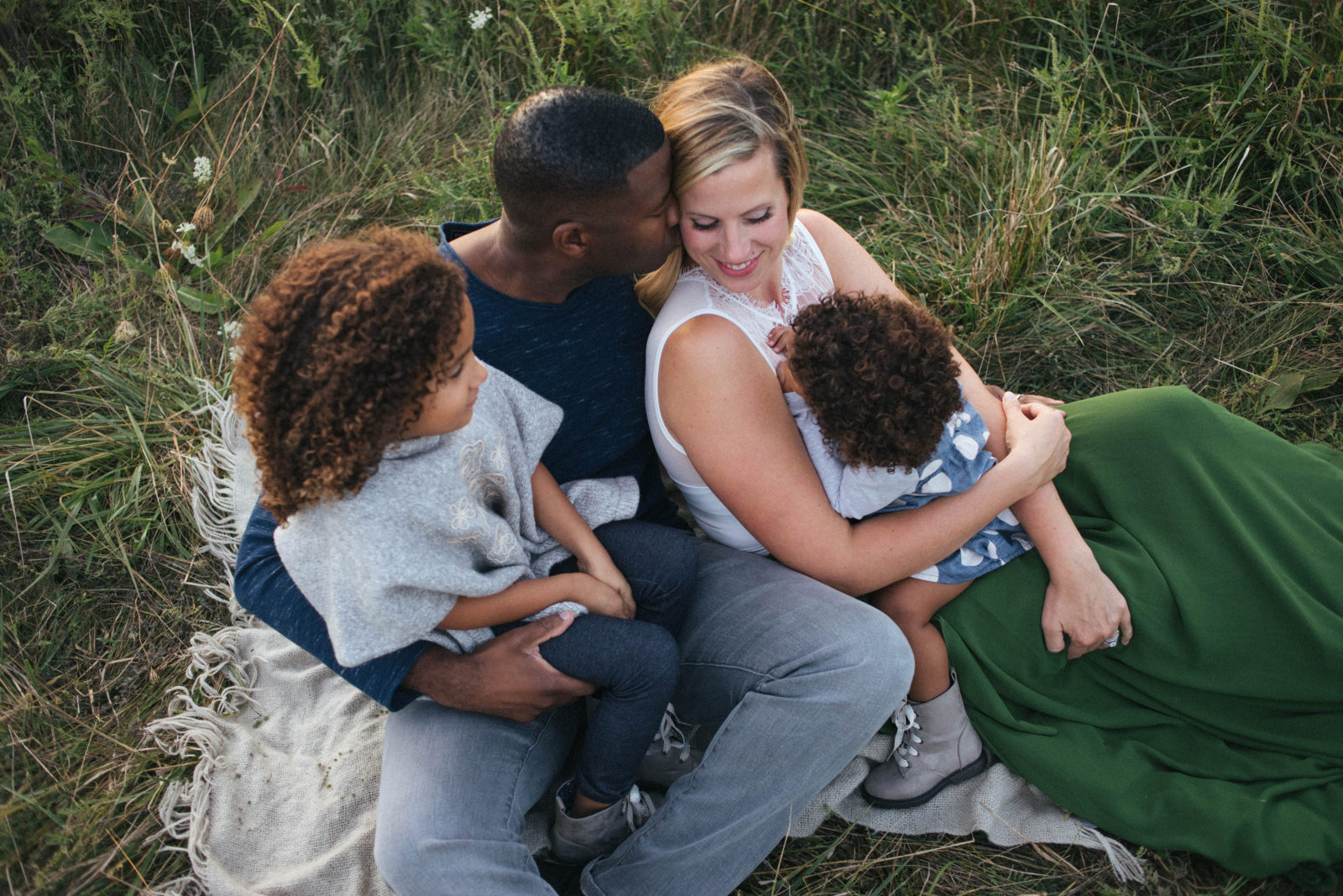 Gorgeous New Lenox Family Session | Chicago family lifestyle photograph