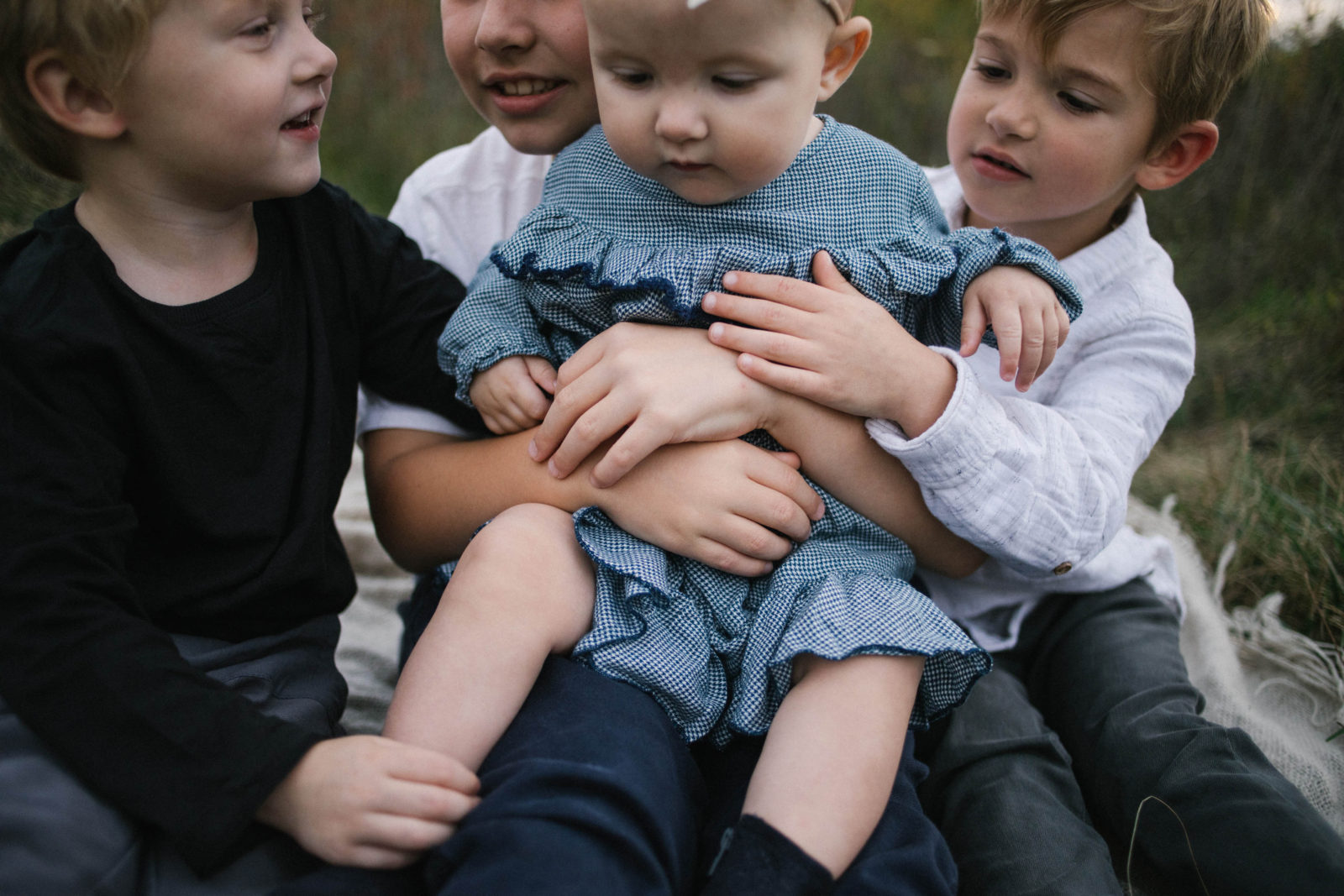 Large family sessions | Frankfort lifestyle photographer | Elle Baker ...
