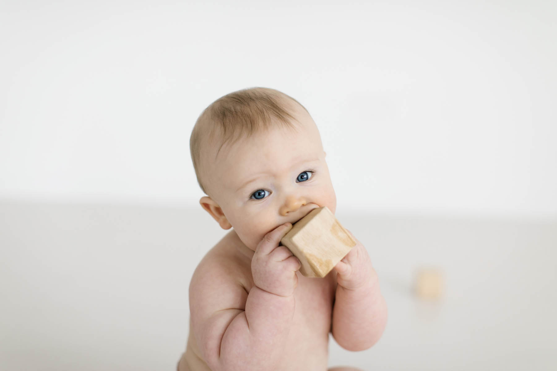 The beauty of simple baby sessions | Homer Glen | Elle Baker ...